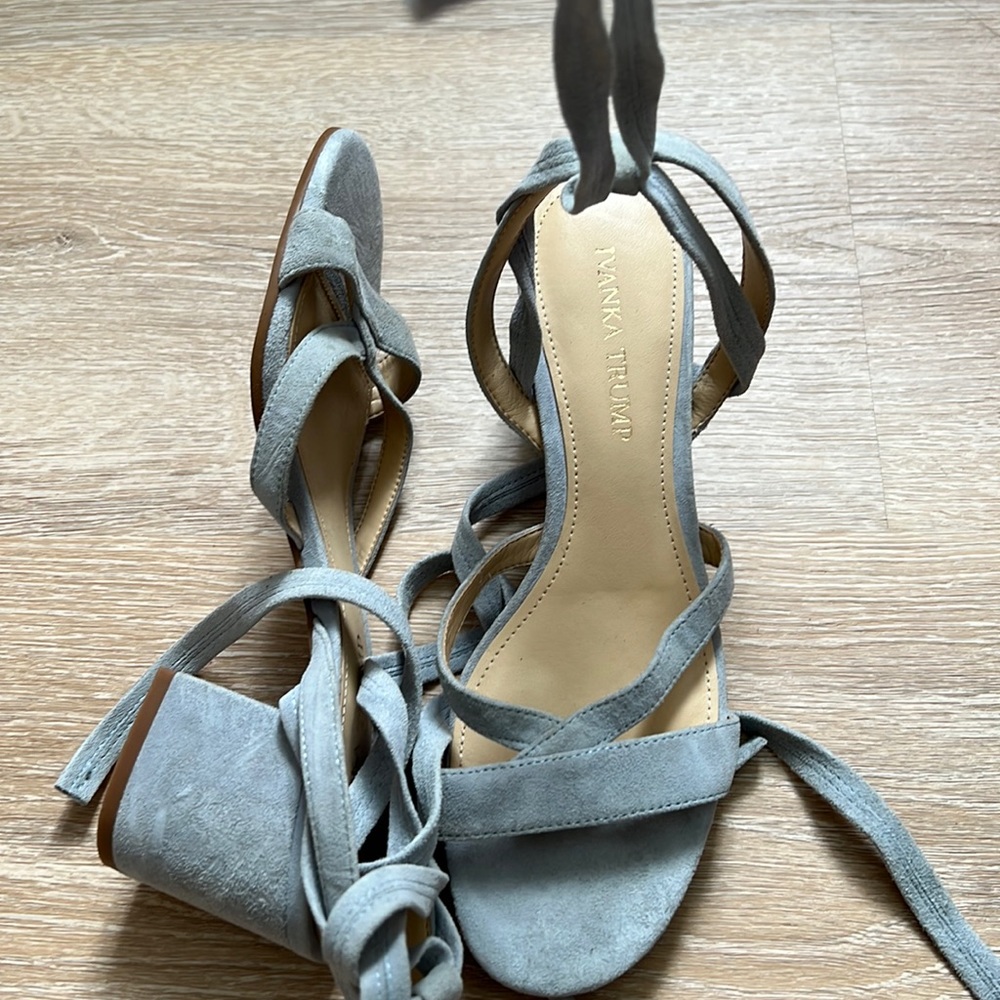 Ivanka Trump Heels Light Blue Tie Up - Gem